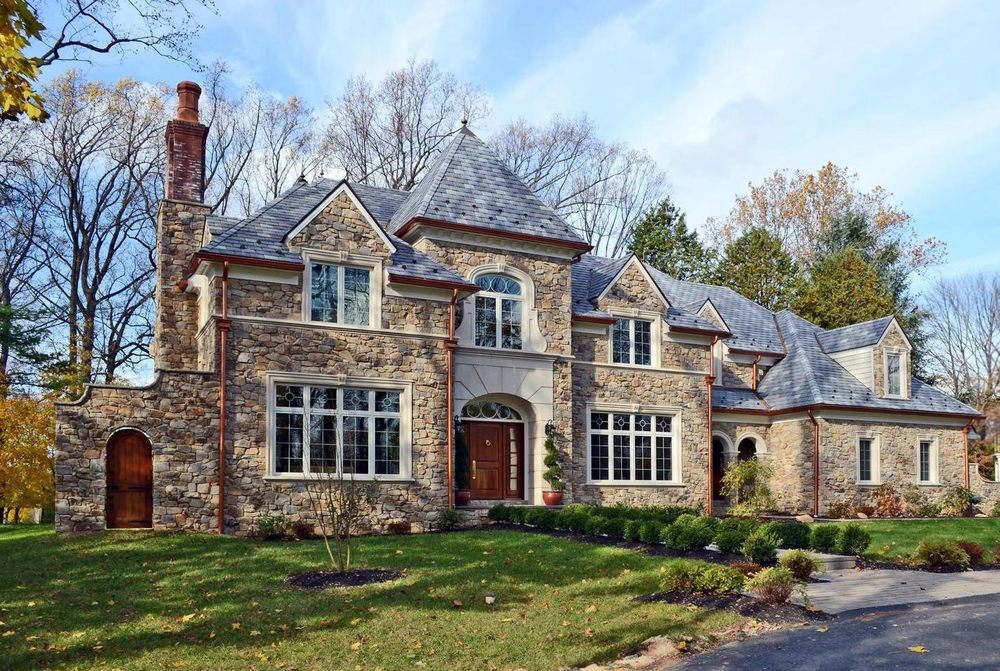 LISA CICCOTELLI - BHHS FOX & ROACH - Updated July 2025 - 338 W ...