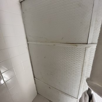 GATEWAY INN - Updated September 2025 - 35 Photos & 57 Reviews - 1780 ...