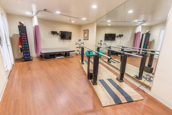 HAYWARD GARDENS POST ACUTE - Updated January 2026 - 28 Photos & 20 ...