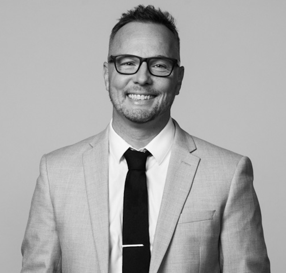 DARREN PENNER - Updated May 2024 - Request Consultation - 595 Burrard ...