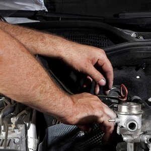 M & R AUTOMOTIVE SERVICE CENTER - Updated December 2025 - 26 Photos ...