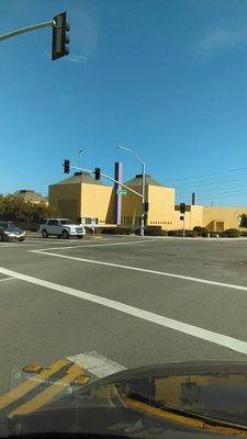 CHULA VISTA PUBLIC LIBRARY - Updated October 2025 - 19 Photos & 26 ...
