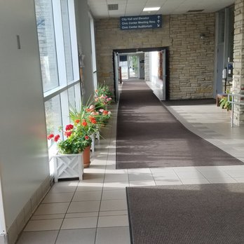 WAUWATOSA PUBLIC LIBRARY - Updated September 2025 - 16 Photos & 26 ...