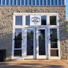 MOTORHEAD PIZZA - Updated July 2025 - 77 Photos & 97 Reviews - 3281 ...