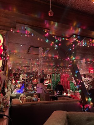 UNDERCROFT - Updated November 2024 - 71 Photos & 48 Reviews - 201 NW A ...