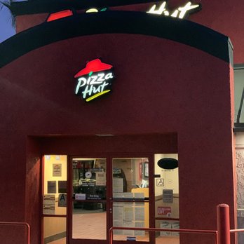 PIZZA HUT - Updated January 2026 - 53 Photos & 80 Reviews - 20377 ...