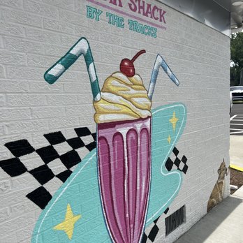 SUGAR SHACK BY THE TRACKS - Updated May 2025 - 63 Photos & 17 Reviews ...