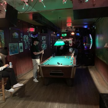 MUMS - Updated June 2025 - 21 Photos & 34 Reviews - 1132 S Hanover St ...