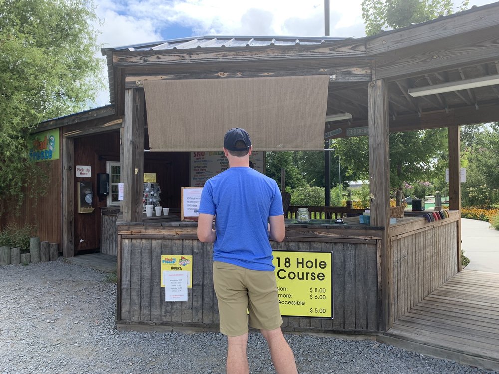 LAKESIDE MINI GOLF - Updated August 2025 - 14 Photos - 3358 River Rd ...