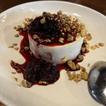 DOLLY OLIVE - Updated July 2024 - 385 Photos & 151 Reviews - 527 SW ...