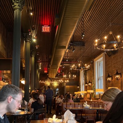 AU CHEVAL - Updated September 2025 - 2821 Photos & 1264 Reviews - 33 ...