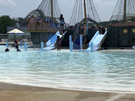 CLEMENTON PARK & SPLASH WORLD - Updated July 2025 - 41 Photos & 82 ...