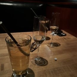 JOEY COQUITLAM - Updated January 2026 - 211 Photos & 217 Reviews - 550 ...