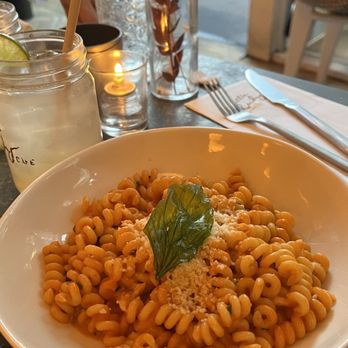 LITTLE RUBY’S EAST VILLAGE - Updated October 2024 - 827 Photos & 466 ...