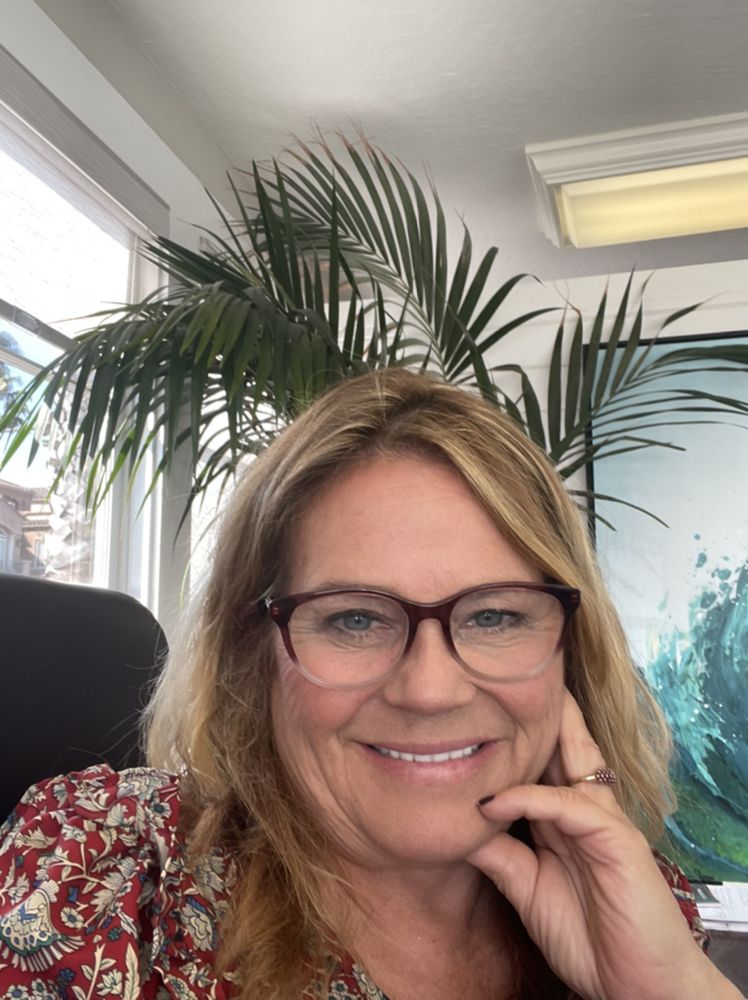 DEBORAH SAMPLEY - COLDWELL BANKER CAMPBELL REALTORS - 12 Photos - 1720 ...