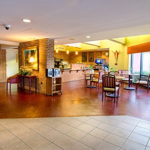 NORTHPOINTE CLINIC - Updated April 2025 - 18 Photos & 29 Reviews - 5605 ...
