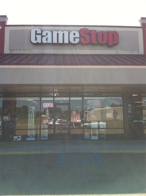 GAMESTOP - 1001 Hampstead Blvd, Clinton, Mississippi - Videos & Video ...