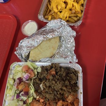 HALAL-N-OUT - Updated January 2026 - 60 Photos & 77 Reviews - 740 East ...