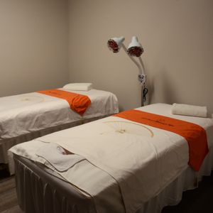 MELODY SPA - Updated July 2024 - 32 Photos & 51 Reviews - 1109 Central ...