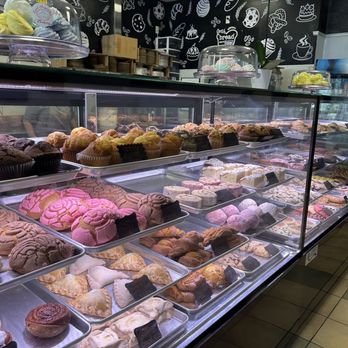 SWEET INSPIRATIONS BAKERY - Updated December 2025 - 41 Photos & 17 ...