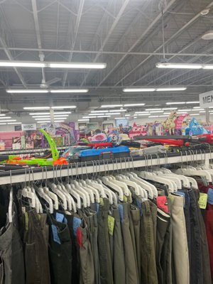 RED WHITE & BLUE THRIFT STORE - Updated January 2026 - 79 Reviews - 935 ...