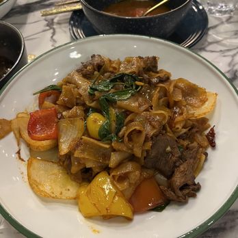 KIN LONG BEACH - 2191 Photos & 1555 Reviews - 740 E Broadway, Long ...