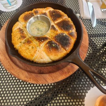 CRUST PIZZERIA - Updated May 2025 - 94 Photos & 17 Reviews - 3195 ...