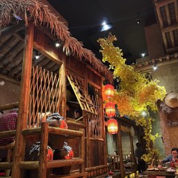 CHONGQING LAO ZAO - Updated April 2025 - 1333 Photos & 397 Reviews - 37 ...