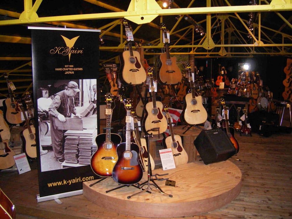 PIENS - Kortrijksesteenweg 263, Sint-Martens-Latem, Oost-Vlaanderen ...