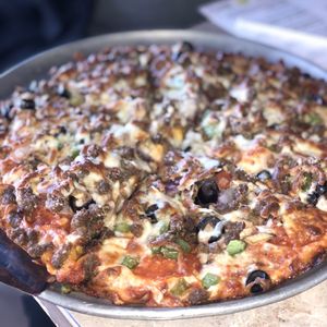 PIZZA WEST - 63 Photos & 145 Reviews - 5436 Roberts St, Shawnee, KS - Yelp