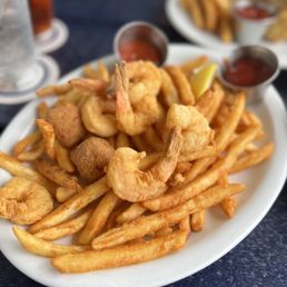 FLEET LANDING RESTAURANT - 3402 Photos & 3031 Reviews - 186 Concord St ...