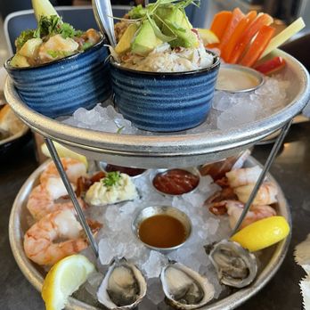 LURE FISH HOUSE - Updated July 2024 - 221 Photos & 99 Reviews - 1101 ...