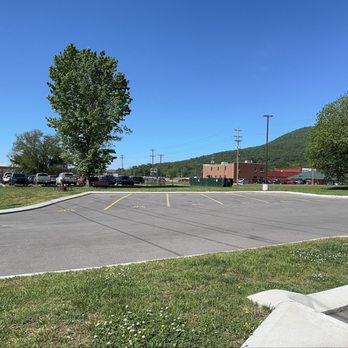 LODGE FACTORY STORE - Updated October 2025 - 109 Photos & 58 Reviews ...