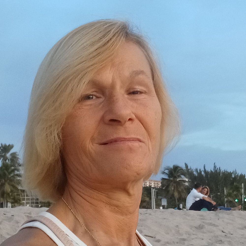 Deborah Legge's Instagram, Twitter & Facebook on IDCrawl