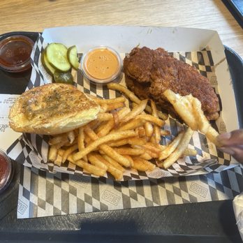 BRD - Updated December 2025 - 294 Photos & 245 Reviews - 301 W 29th St ...