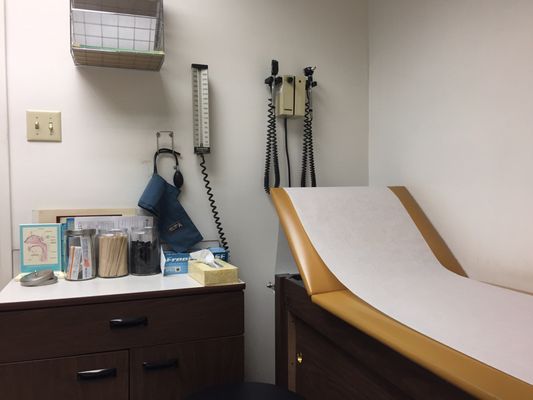 CHRISTOPHER WONG, MD - Updated December 2025 - 37 Reviews - 2100 ...