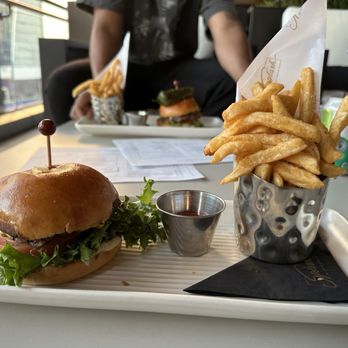 SPLASH - Updated June 2025 - 323 Photos & 78 Reviews - 191 Warriors Way ...