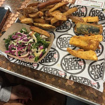 BOSS CHICKNBEER - Updated December 2025 - 68 Photos & 74 Reviews ...