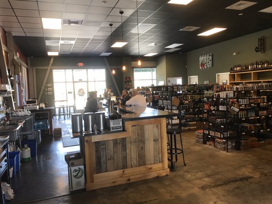 THE BEERDED LADY BOTTLE SHOP - 27 Photos & 24 Reviews - 1350 5th Ave ...