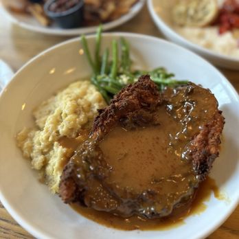 PECAN POINT GASTROPUB & BREWERY - Updated June 2024 - 302 Photos & 281 ...