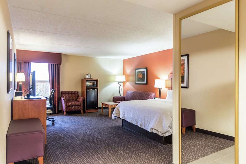 HAMPTON INN MUSKEGON - Updated December 2025 - 130 Photos & 33 Reviews ...