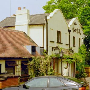 THE CHEQUERS AT CROWLE - Updated February 2025 - Crowle Green ...