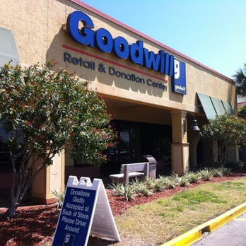 GOODWILL - Updated May 2025 - 35 Photos & 22 Reviews - 28441 S Tamiami ...