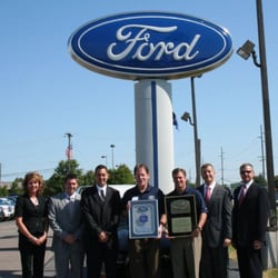 SERRA FORD ROCHESTER HILLS - 34 Photos & 64 Reviews - 2890 S Rochester ...