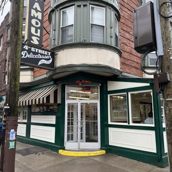 FAMOUS 4TH STREET DELICATESSEN - Updated May 2024 - 1212 Photos & 747 ...