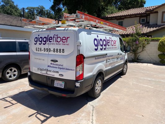 GIGGLE FIBER - Updated October 2025 - 61 Photos & 370 Reviews - 911 S ...