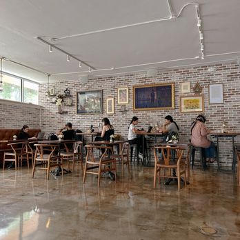 PAVÓN COFFEE DEN - Updated June 2024 - 57 Photos & 26 Reviews - 1216 W ...