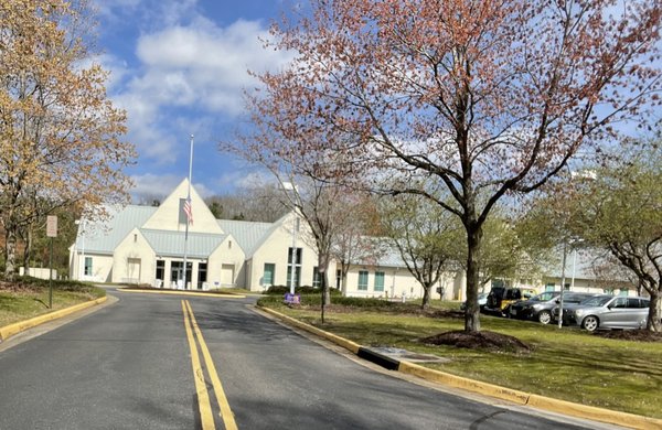 LAPRADE LIBRARY - Updated October 2025 - 27 Photos - 9000 Hull Street ...