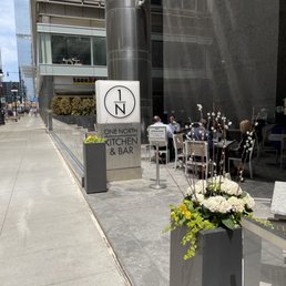 ONE NORTH KITCHEN & BAR - Updated July 2025 - 146 Photos & 261 Reviews ...