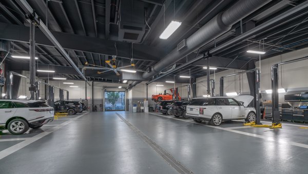 LAND ROVER FAIRFIELD - Updated October 2025 - 15 Photos & 36 Reviews ...